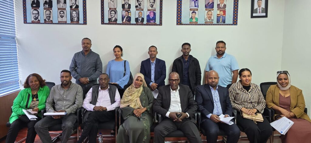 Seerota | WAAJJIRA ABBAA ALANGAA AANAA HEEXOSA